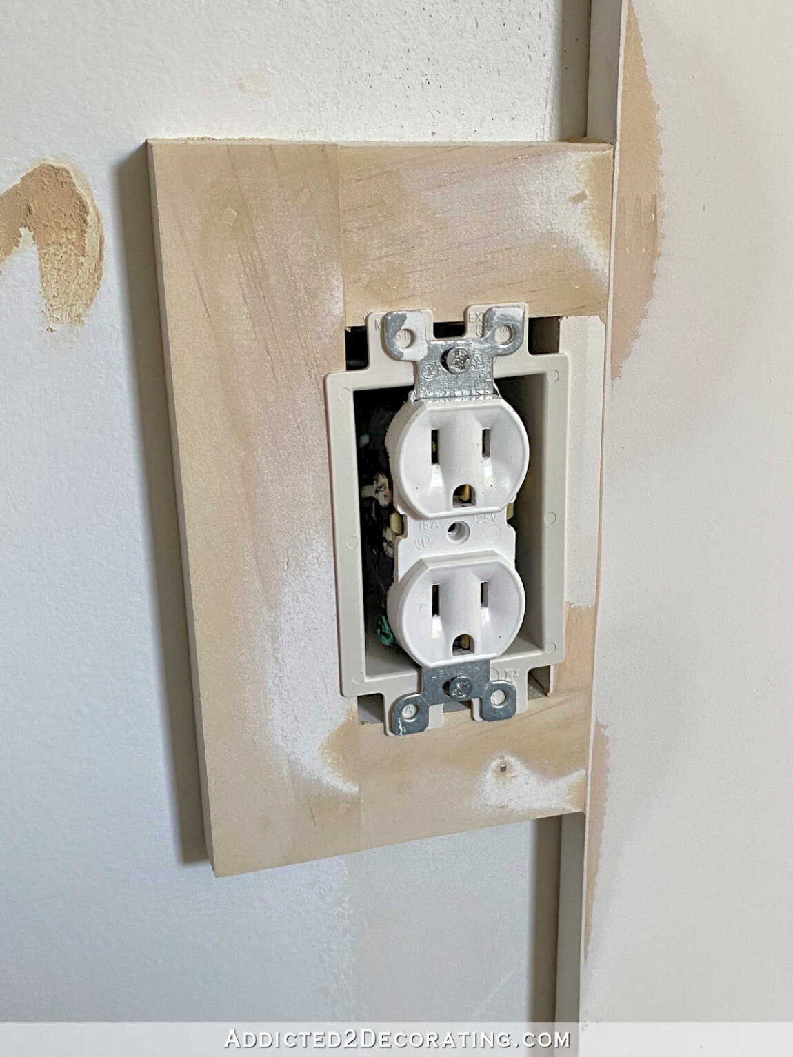 How To Extend An Outlet For Tile Or Wainscoting - Addicted 2 Decorating®