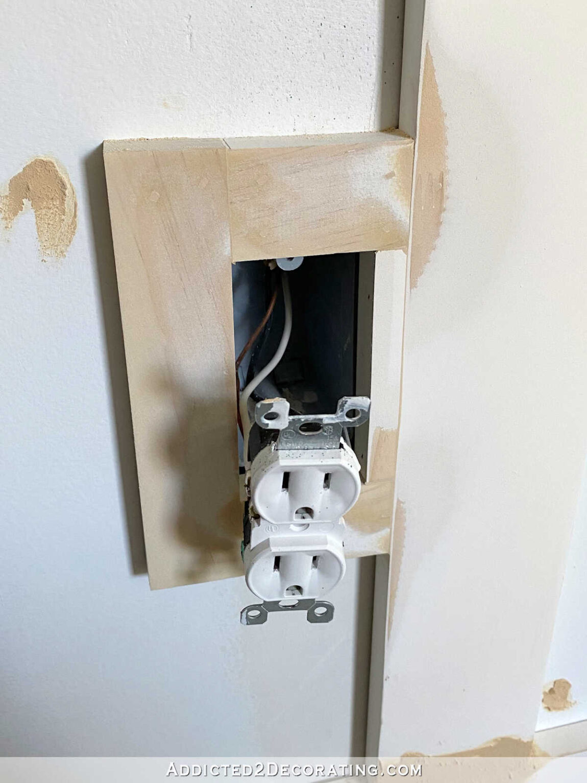 How To Extend An Outlet For Tile Or Wainscoting - Addicted 2 Decorating®
