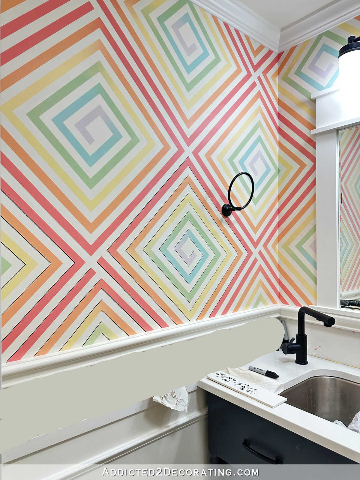 Testing A Sharpie Accent On The Half Bath Wall Design - Addicted 2 ...