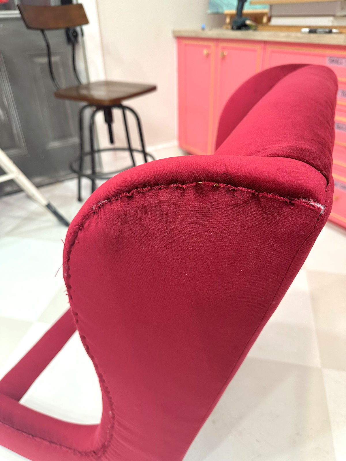 How To Reupholster A Chair – Part 2 (Attaching The New Fabric To The ...
