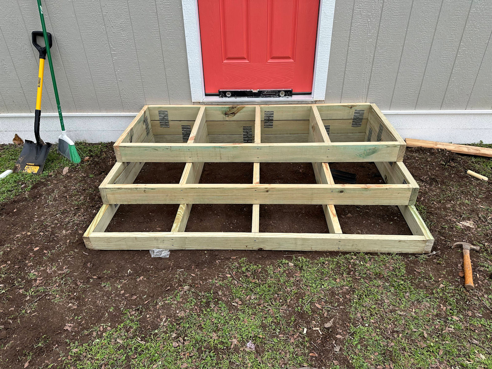 Building The Steps To My Workshop - Part 1 - Addicted 2 Decorating®