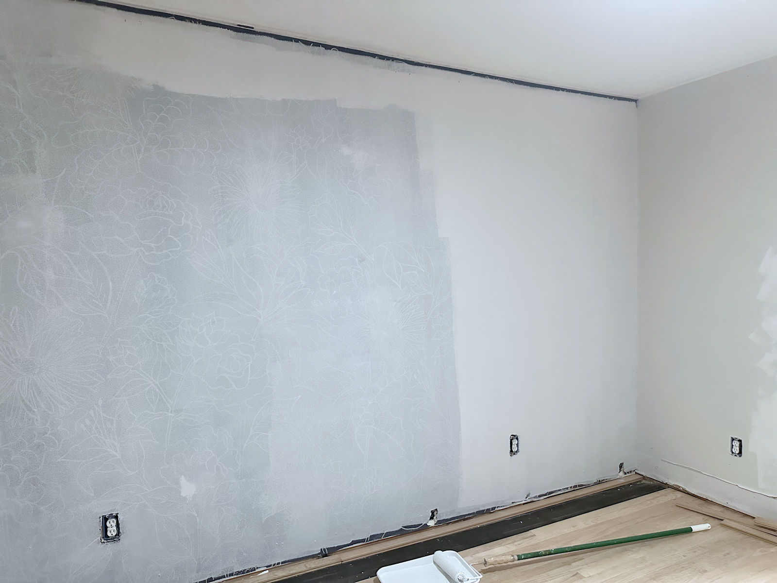 A Different Direction With Paint Color (Walk-In Closet Paint Samples ...