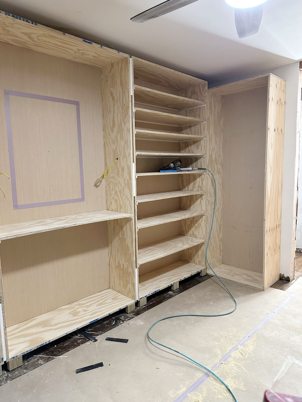 Closet Progress - It's Starting To Take Shape! (Plus, A Design Change ...
