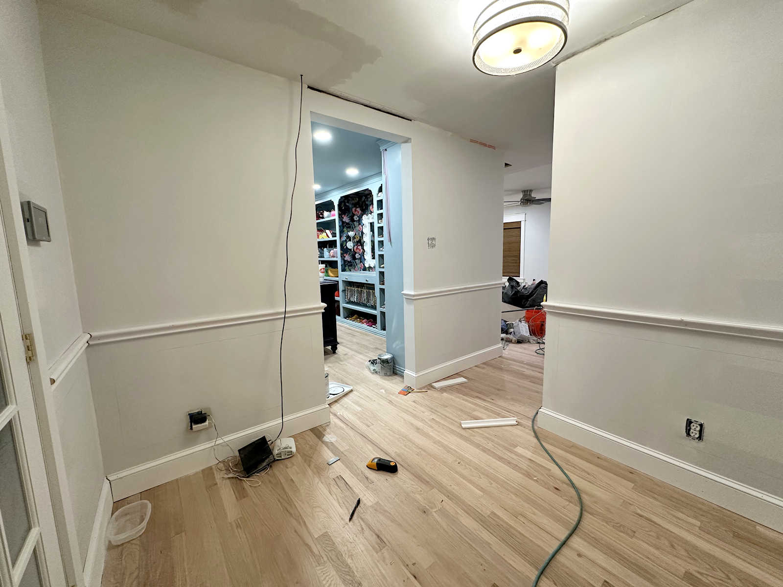 Adding Trim To The Bedroom Foyer Walls - Addicted 2 Decorating®