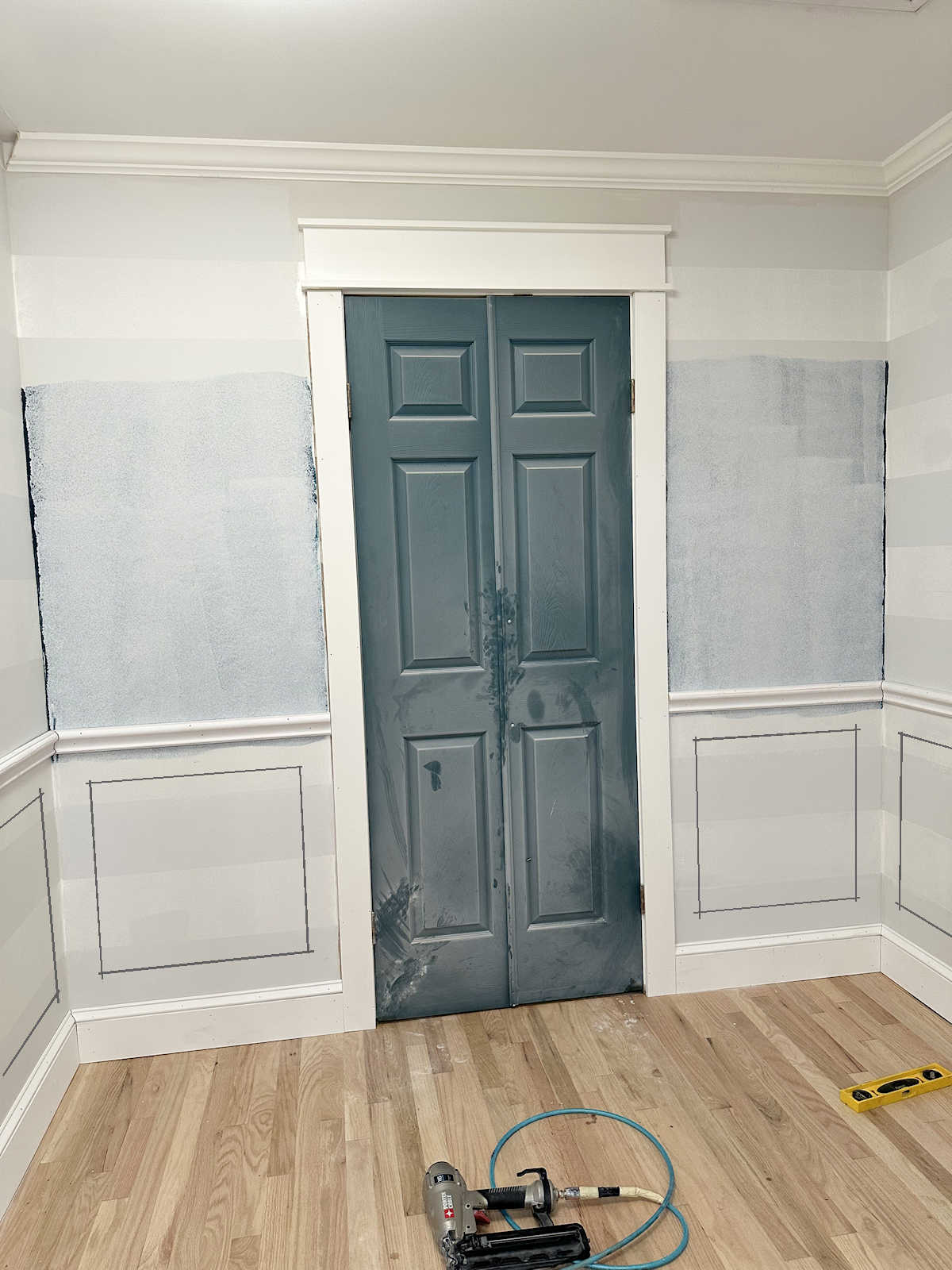 Adding Trim To The Bedroom Foyer Walls - Addicted 2 Decorating®