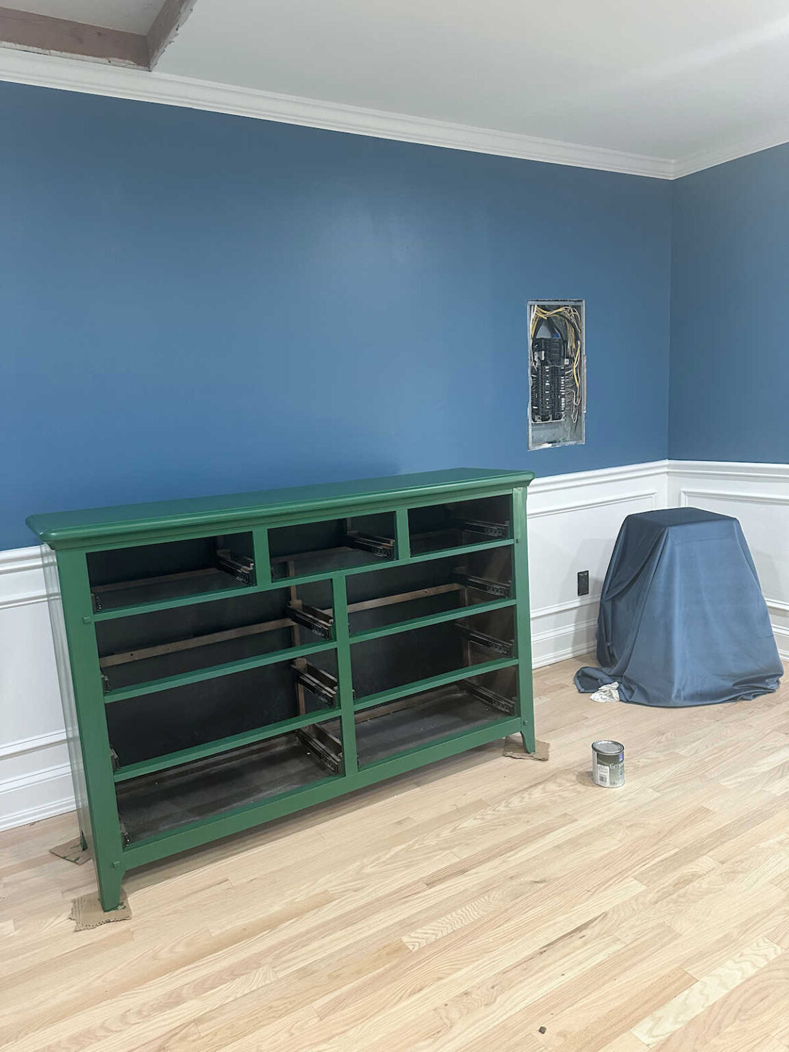 Bedroom Dresser Progress (Or, The Opposite Of Progress) - Addicted 2 ...