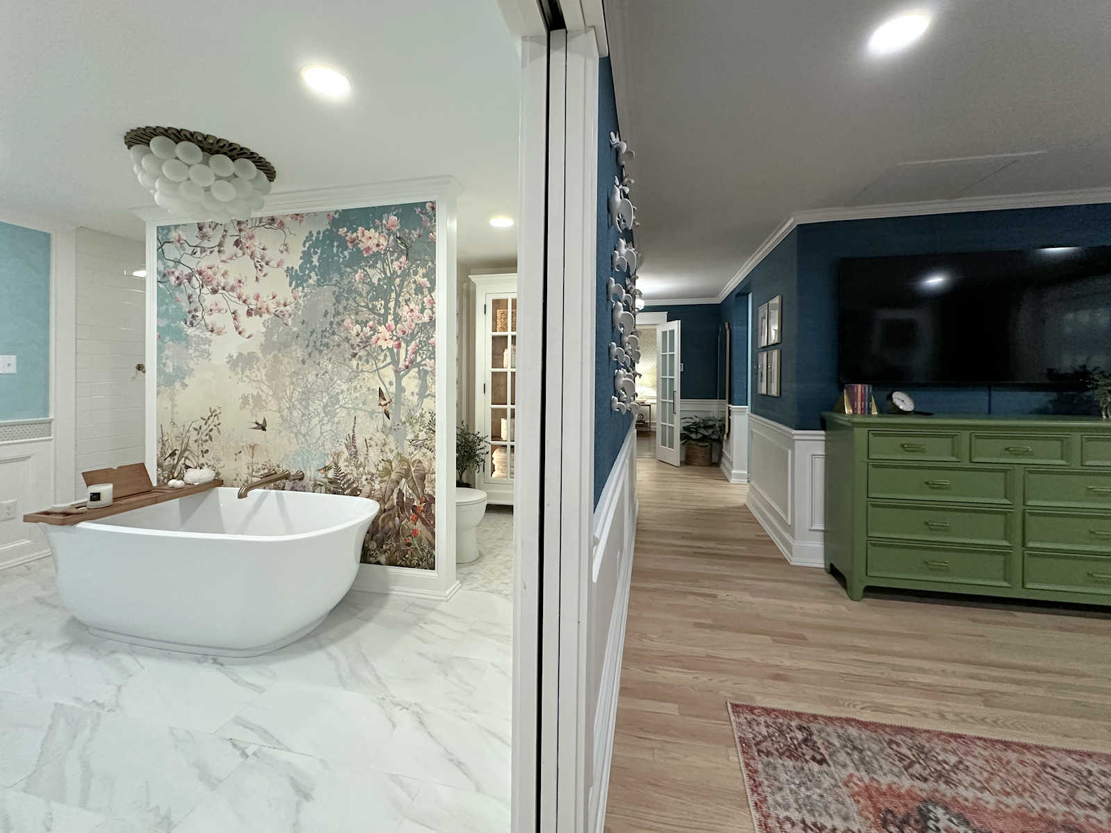 Photo Tour Of Our Whole Master Bedroom Suite (Foyer, Walk-In Closet ...